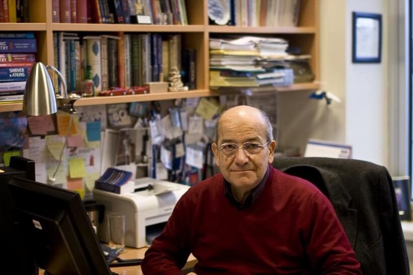 Prof. Dr. Yuda YÜRÜM Kimdir?